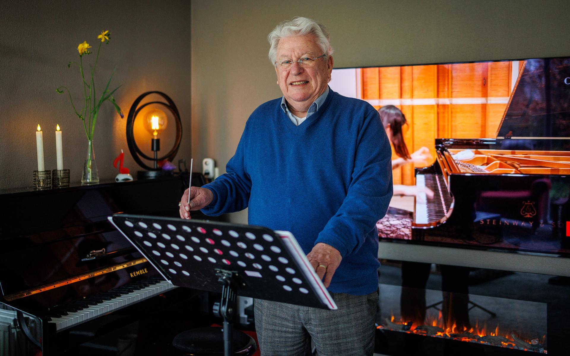 Dirigent Johan Rodenhuis streeft met zijn koren naar perfectie: 'Boog ...